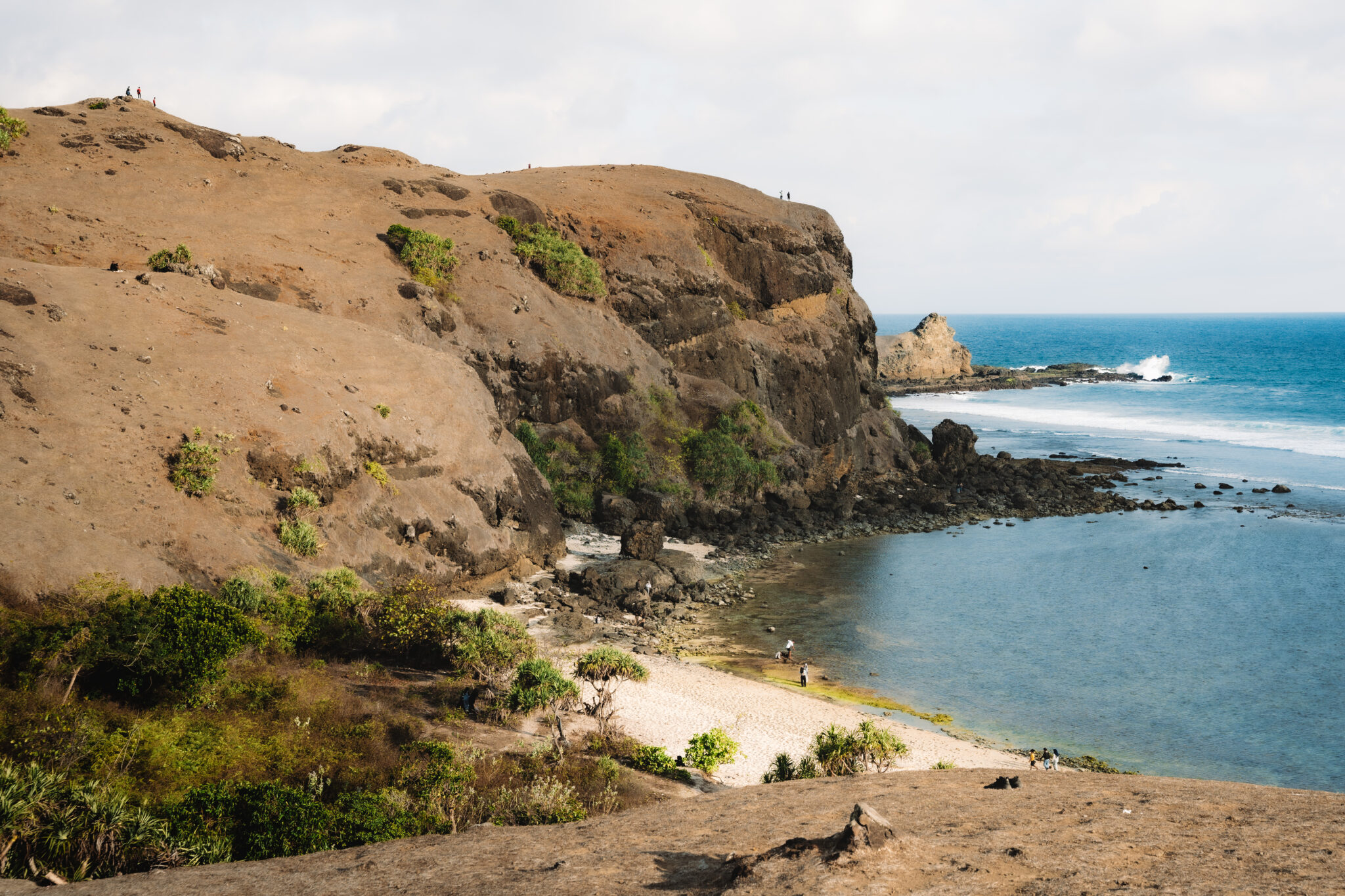 Lombok, Indonesia: The Perfect 7-Day Travel Itinerary • Here Now: Where ...